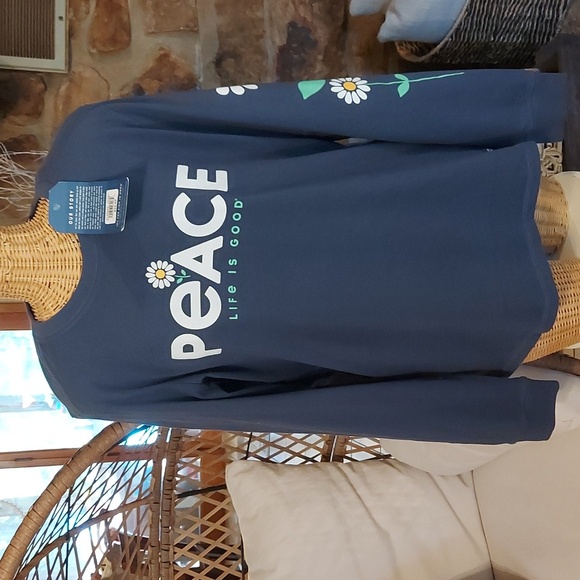 Life Is Good | Tops | Life Is Good Daisy Tee | Poshmark